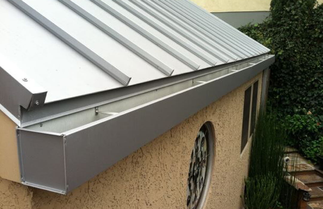 Seamless Metal Gutters – Independent Gutters Corporation